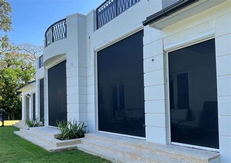 Bug Screens Retractable Exterior Screen Systems Bug Screens Retractable Exterior Screen Systems