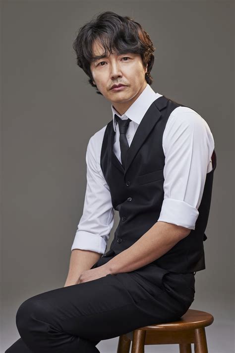 공식 윤상현 박주현에 접근하는 빌런…日 감독 연출 완벽한 가족 출연 텐아시아