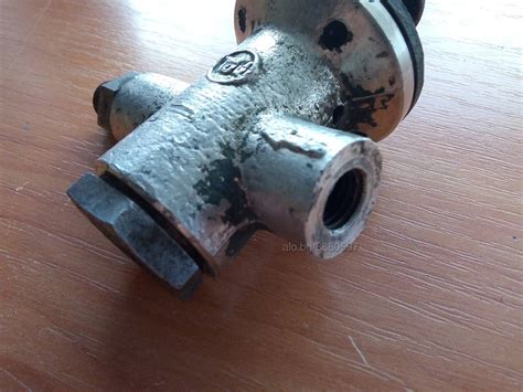 Клапан за камион Шкода Мадара Други авточасти Резервни части консумативи аксесоари