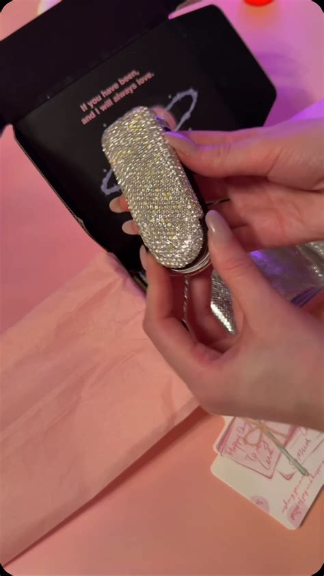 Margio Handmade ახალი წელი იწყება Margio ს სასაჩუქრე ბოქსებთან ერთად 🎁🙊 Instagram