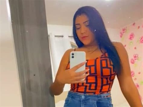 Luana Lopes Garota Com Local