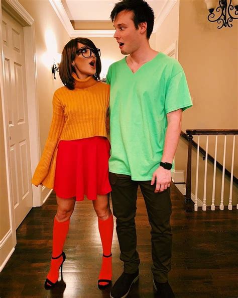 Shaggy And Velma Costume Couple Halloween Costumes Couples Halloween Outfits Couples Costumes