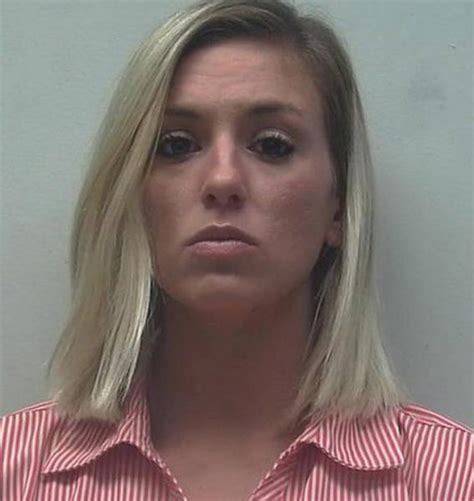 35 Of The Hottest Mugshot Girls And Why They Got Busted Ebaums World