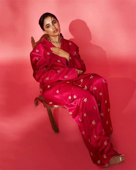 Must Checkout Priyanka Mohan Hot Sexy And Bikini Pictures