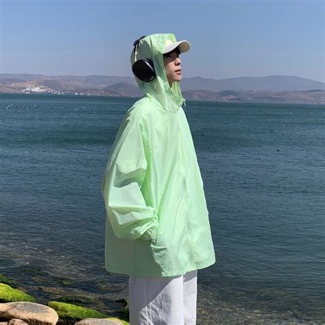 야외 얼음 실크 자외선 차단 커플 등산 재킷 남성용 빠른 건조 얇은 바람막이 햇빛 차단 겉옷 형광 녹색 Aliexpress