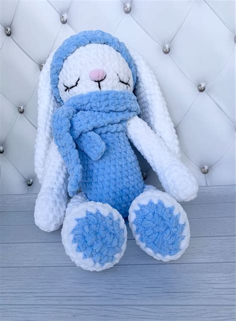 Вязанный Зайка Мальчишка ручной работы