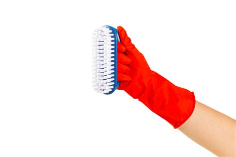 청소용 브러시를 손에 들고 컬러 배경에 여성의 손 청소 청소 또는 하우스키핑 개념 빗자루에 대한 스톡 사진 및 기타 이미지 빗자루 사람들 한 사람 Istock