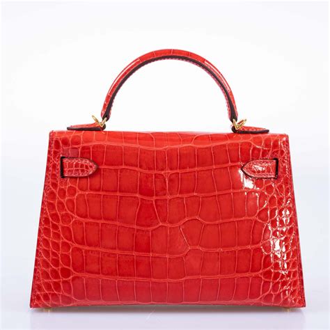 Hermès Kelly 20 Mini Ii Sellier Rouge De Coeur Shiny Alligator With Go