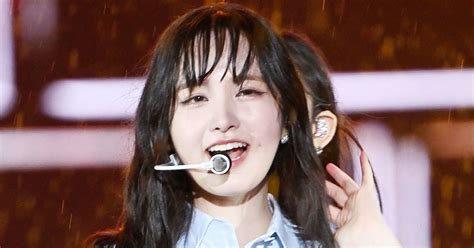 아이브 리즈 쏙 들어간 보조개[엑s Hd포토]