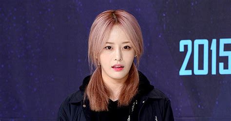 캐스퍼 순진한 표정의 래퍼[포토]