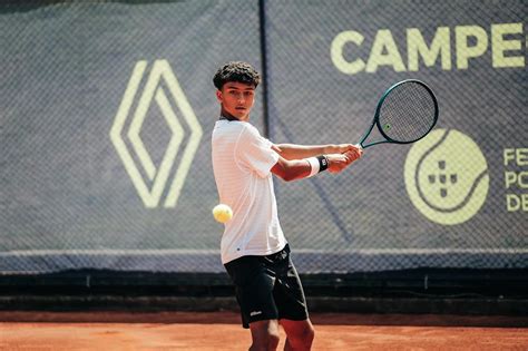 Gonçalo Da Rosa E Castro De 16 Anos Estreou Se No Estoril Open Mais