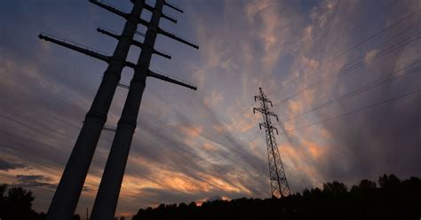 ლენინგრადის ოლქში სავარაუდოდ ააფეთქეს ელექტროგადამცემი ხაზის საყრდენი