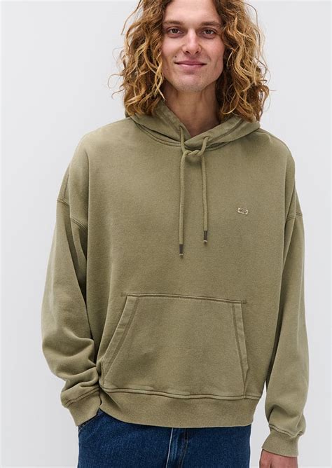 Common Tee Ghanda Clothing