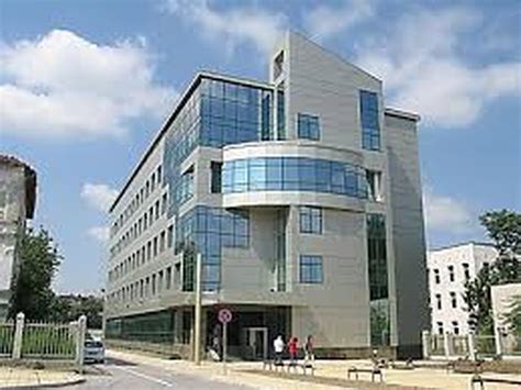 До 30 април се внасят дължимите данъци върху доходите от миналата година най бързо и без такса