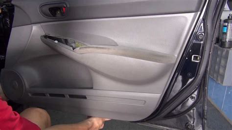 Как снять обшивку и дверь на Honda Civic Youtube