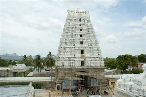 Sri Kalyana Venkateswara Swamy Temple Narayanavanam Tirumala