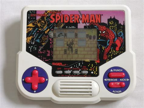 Tiger Electronics Spider Man Handheld Game 1988 Hobbies And Toys Toys And Games On Carousell