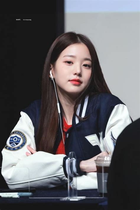 Pin On 스타 연예인