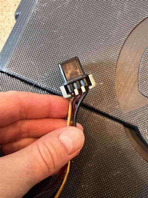 2008 Navigator Fuelwater Separator Sensor Engine Transmission