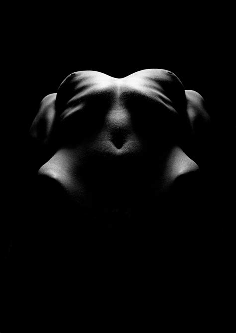 Structural R AestheticNudity