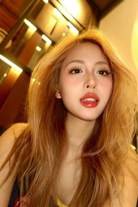 Lỗi Cơ Bản Mà Nn Hay Mặc Phải Khi Makeup Là Gì 1nền Bị Khô Mốc Or