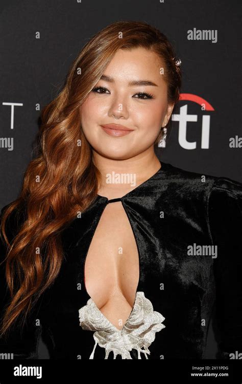 Hollywood California April 14 Elizabeth Yu Attends The Paleyfest La