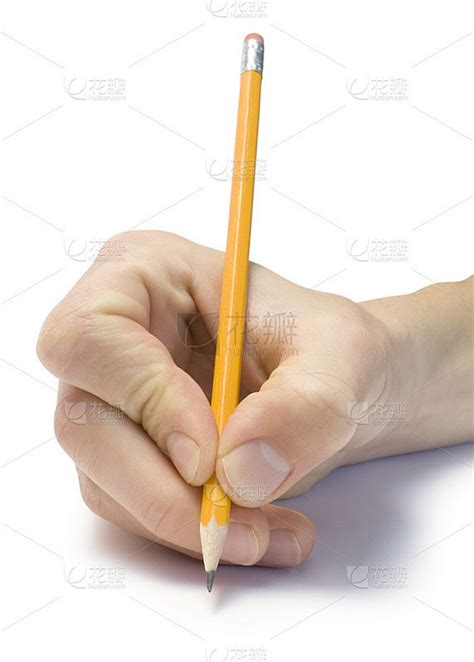 手拿铅笔