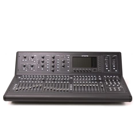 Midas M32 Live Digital Mixing Console Secondhand At Gear4music