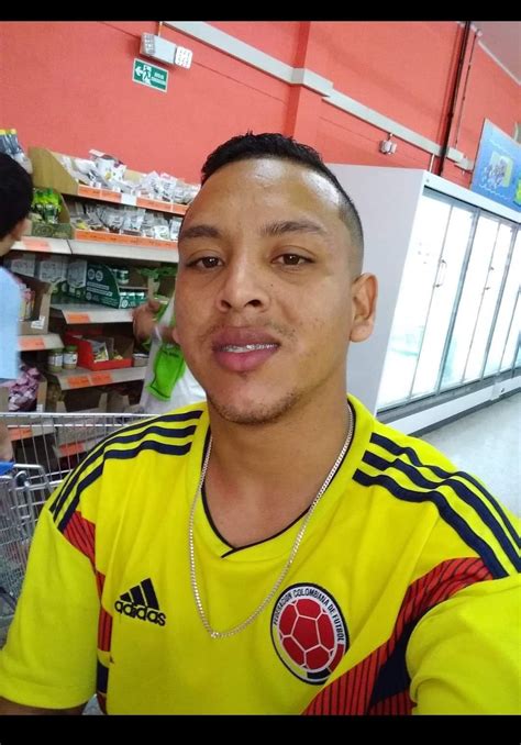 El Prontuario De Leito Oficial Colombiano Deportado Al País Que