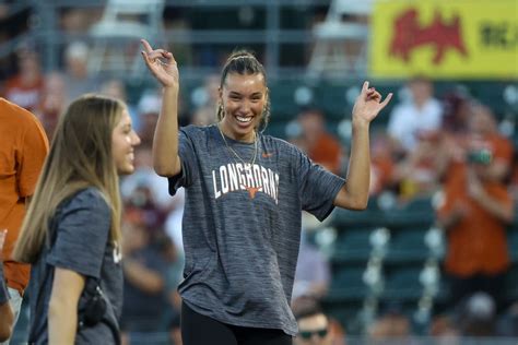 Longhorns Daily News Texas Volleyballs Madisen Skinner Named Big 12