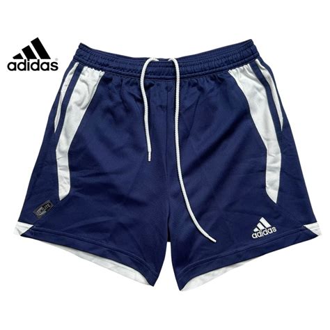 Adidas กางเกงกีฬา ขาสั้น ใส่ได้ออกกำลำงกายและใส่ลำลอง Size 150 เด็กโต หรือ ผู้หญิง ใส่ได้