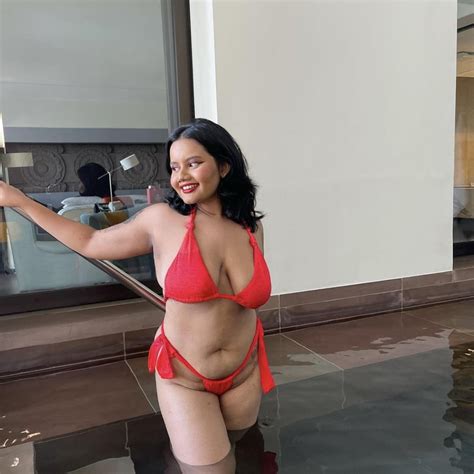Aditi Thakur👅 Rindiancelebscenes