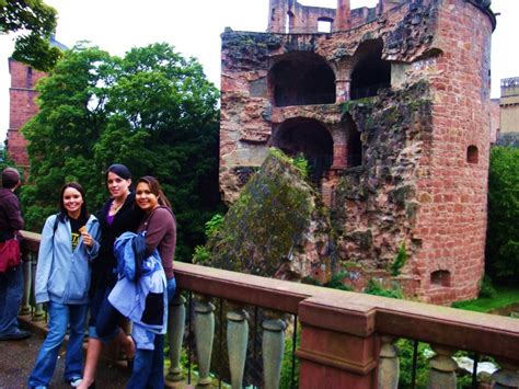 Castle Ruins In Heidelberg Germany Castle Ruins Castle Germany