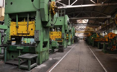 3 Risks Of Contract Manufacturing Mdcplus