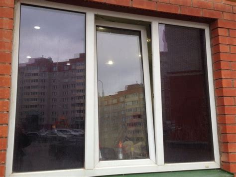 Затемненные пластиковые окна (43 фото)