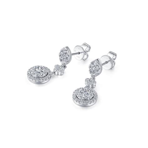 鑽之頌 「花悅之頌」18k白色黃金鑽石耳環 93545e約0093兩 周生生官方網上珠寶店