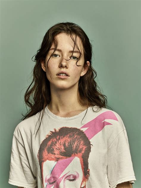 Alice Gilbert Elite Paris Elite Paris Walking In Heels Model Look Comparing Yourself To