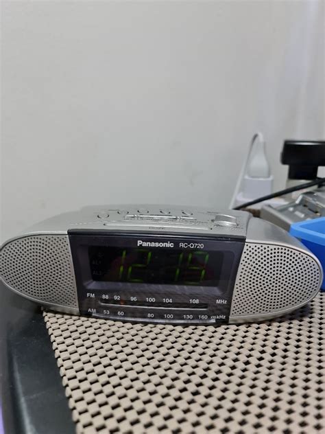 Panasonic Clock Radio And Alarm Audio Portable Music Players On