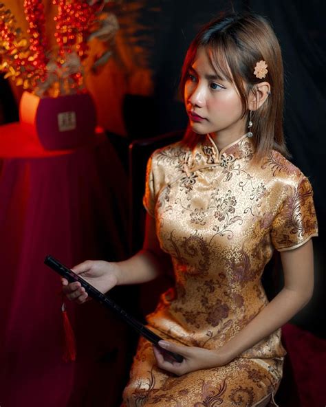 👸 𝐌𝐚𝐲 𝐓𝐡𝐞𝐭 𝐇𝐦𝐮 🇲🇲 Cheongsam Dress Dress Qipao