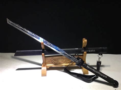锈春刀虎啸风云售380尺寸全长100cm 刃长71cm 柄长25cm 韧宽3 7cm厚0 50cm 全重1 55Kg净重1