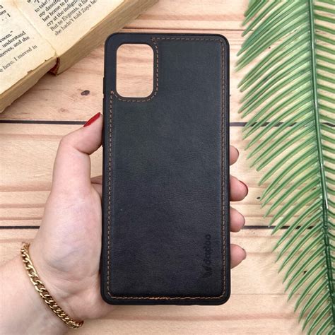 قاب گوشی Galaxy A71 سامسونگ کلاسیک برند Dadoo دادوو چرمی دوخت دار اورجینال رنگ مشکی کد 13389