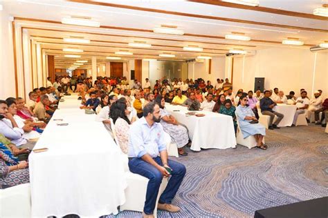 වර්තමාන ආණ්ඩුව ජනතාවට බරක් නොවන බව ඔප්පු කළා Lankadeepa Online