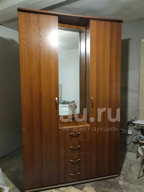 Шкаф — купить в Красноярске Состояние Б у Шкафы шкафы купе на интернет аукционе
