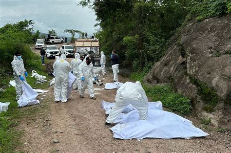 México Un Enfrentamiento Entre Dos Cárteles Deja Una Veintena De