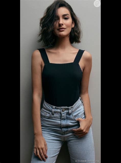 Marina Moschen Mudou O Visual Para Atuar Na Novela Verão 90 Purepeople