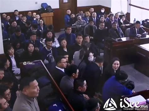 Ногоон автобус ны гэх тодотголтой А Ганхуяг Ж Сүхбаатар нарт холбогдох хэргийн шүүх хурал