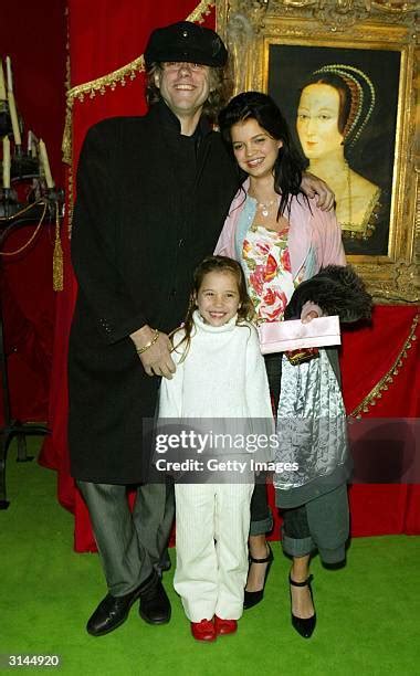 94 Heavenly Hiraani Tiger Lily Hutchence Geldof Photos And High Res