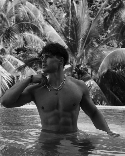 Kamil Szymczak Shirtless Celebs