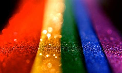 Vim のカラースキーマをデフォルトテーマやダウンロードしてきた Molokai に変更する。