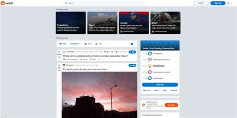 why is reddit still popular despite having bad ui and graphic design